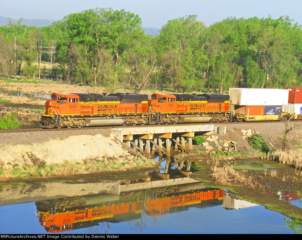 BNSF 9202, BNSF's Aurora Sub.